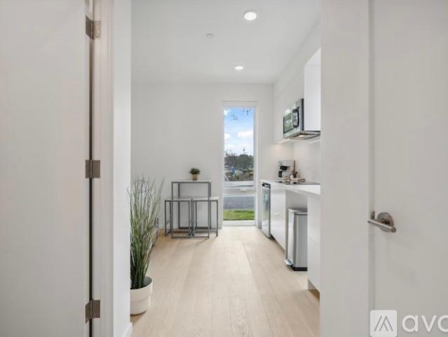 0 BR, 1 BA Apartment 2423 Binnen Lane, Sacramento, CA 95818