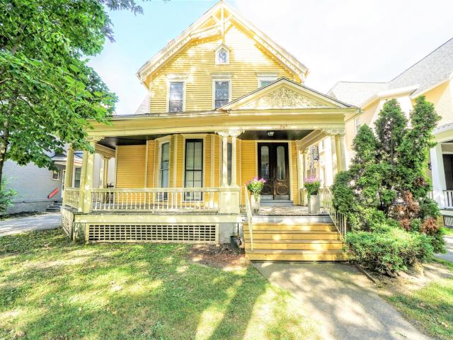 0 BR, 1 BA Apartment 247 Meigs St, Rochester, NY 14607