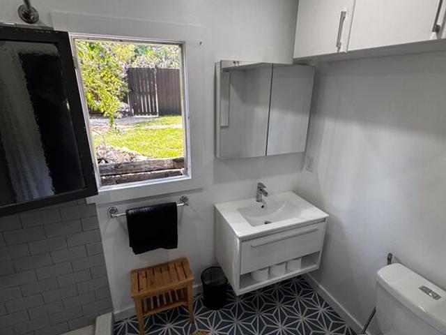 0 BR, 1 BA Apartment 2449 Riverside Place, Los Angeles, CA 90039