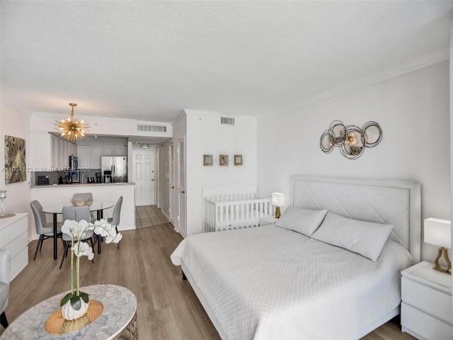 0 BR, 1 BA Apartment 2501 South Ocean Drive, Hollywood, FL 33019