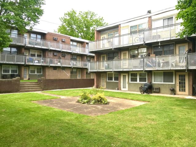 0 BR, 1 BA Apartment 250 East Johnson Street Unit D4, Philadelphia, PA 19144