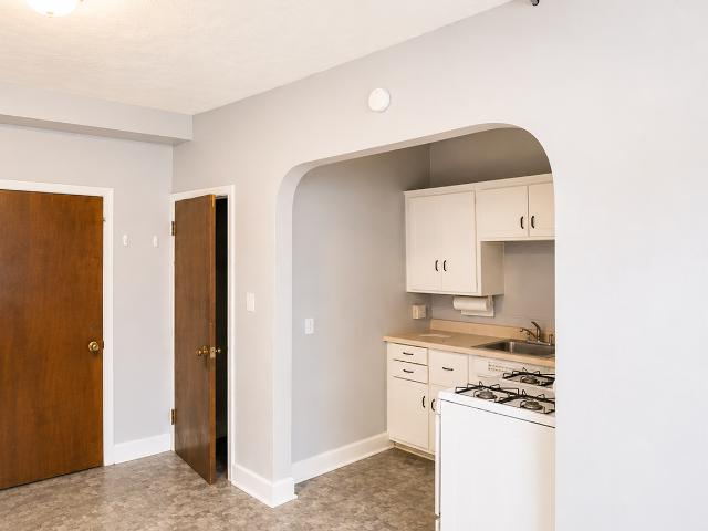 0 BR, 1 BA Apartment 2535 Central Avenue, Dubuque, IA 52001