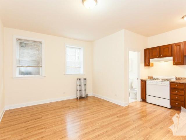 0 BR, 1 BA Apartment 2600 North Kimball Avenue, Chicago, IL 60647