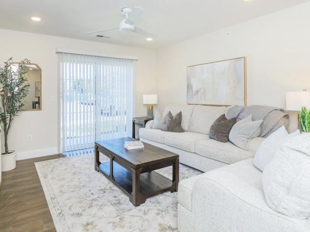 0 BR, 1 BA Apartment 2601 N Cresthaven Ave Unit 205, Springfield, MO 65803
