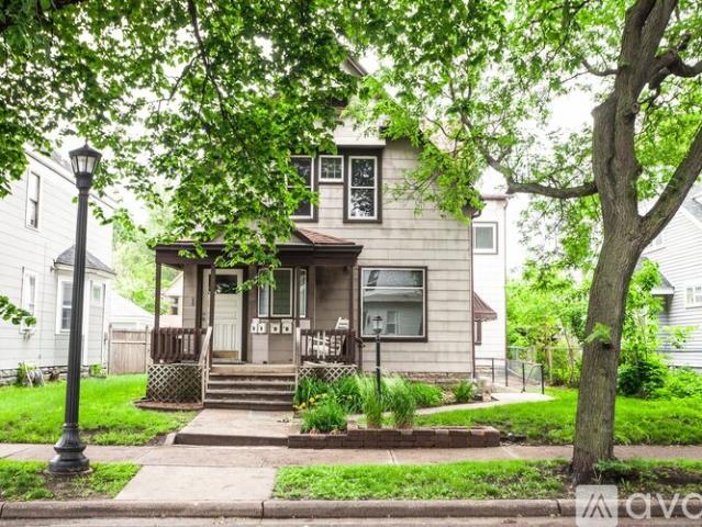 0 BR, 1 BA Apartment 2713 Fremont Ave S, Unit 2, Minneapolis, MN 55408