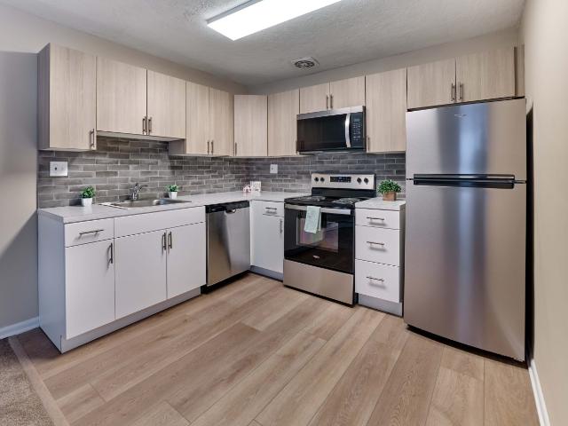 0 BR, 1 BA Apartment 277 South White Horse Pike Unit 404, Audubon, NJ 08106