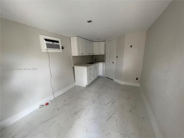 0 BR, 1 BA Apartment 27 Northeast 5th Avenue, Hialeah, FL 33010