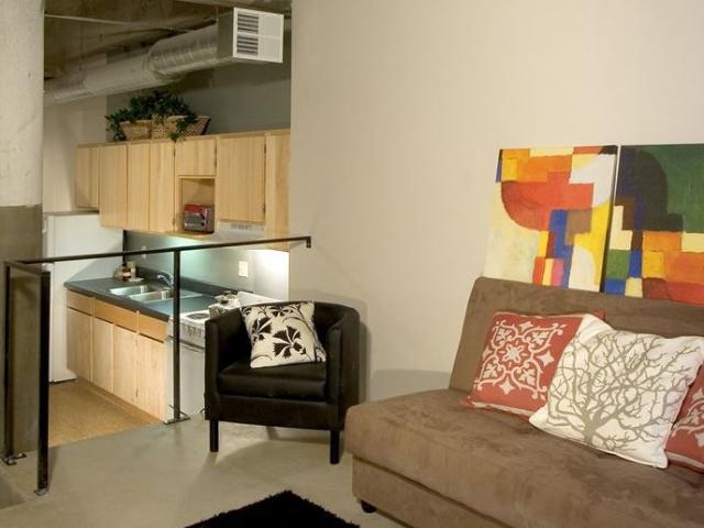 0 BR, 1 BA Apartment 281 5th Street East Unit 301, Saint Paul, MN 55101