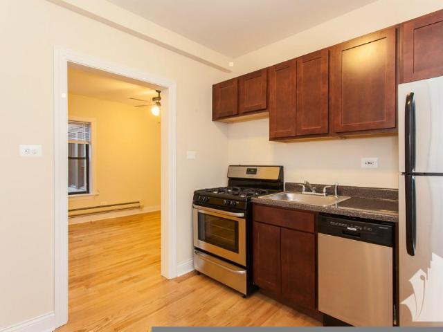 0 BR, 1 BA Apartment 2842 North Orchard Street, Chicago, IL 60657