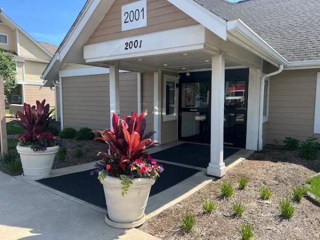 0 BR, 1 BA Apartment 2001 South Highland Avenue Unit 2017 202, Lombard, IL 60148