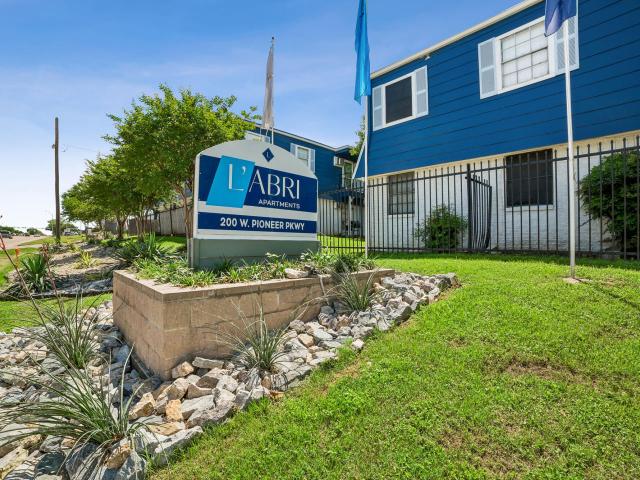 0 BR, 1 BA Apartment 200 West Pioneer Parkway, Unit 06, Arlington, TX 76010