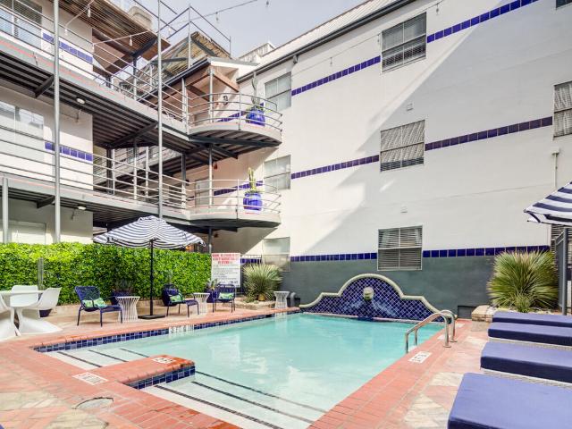 0 BR, 1 BA Apartment 200 E 4th St, Austin, TX 78701