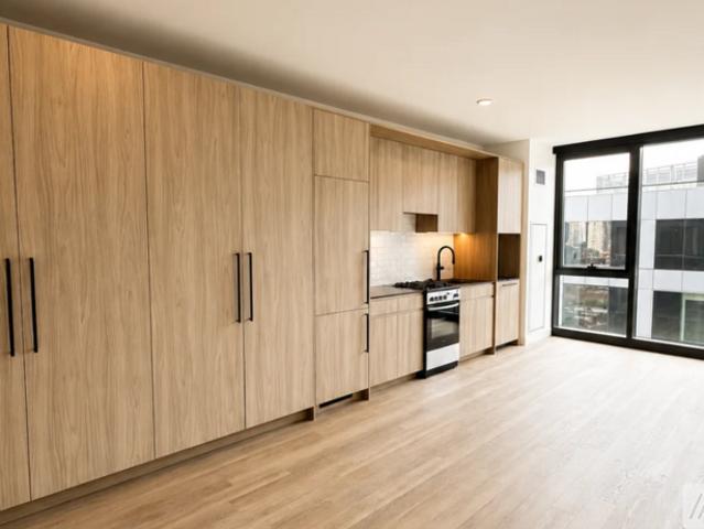 0 BR, 1 BA Apartment 200 N Ada St, Unit 13, Chicago, IL 60607