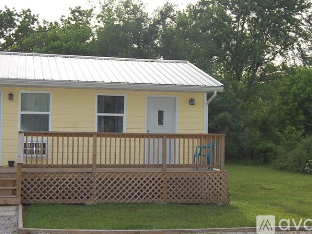 0 BR, 1 BA Apartment 208 Ember Dr, Unit 2, Green Forest, AR 72638
