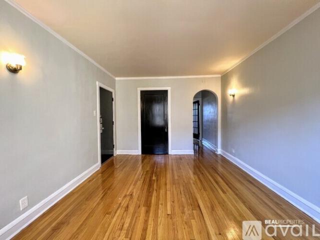 0 BR, 1 BA Apartment 2106 W Ainslie St, Unit 2110 N3, Chicago, IL 60625