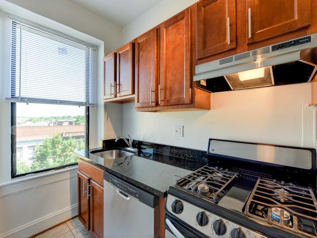 0 BR, 1 BA Apartment 2200 19th Street Northwest Unit 108, Washington, DC 20009
