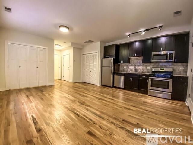 0 BR, 1 BA Apartment 2203 W Eastwood Ave, Unit Studio, Chicago, IL 60625
