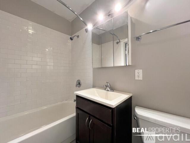 0 BR, 1 BA Apartment 2208 N Clark St, Unit Studio, Chicago, IL 60614