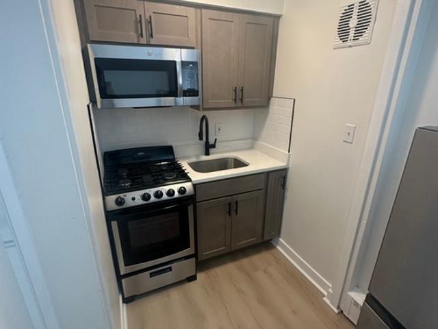 0 BR, 1 BA Apartment 2215 169th St, Unit 3, Hammond, IN 46323