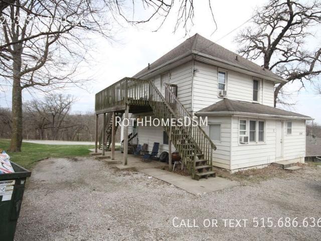 0 BR, 1 BA Apartment 2243 SW 9th St, Des Moines, IA 50315