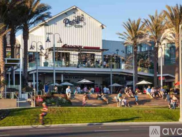 0 BR, 1 BA Apartment 2300 Delaware Street, Unit 8B, Huntington Beach, CA 92648