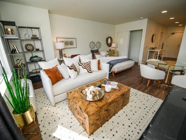 0 BR, 1 BA Apartment 2323 Northwest Savier Street Unit 310, Portland, OR 97296