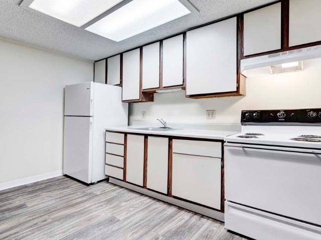 0 BR, 1 BA Apartment 2390 Woodglen Dr Unit D2251D, Indianapolis, IN 46260