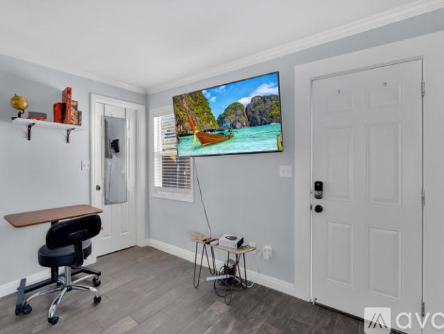 0 BR, 1 BA Apartment 3750 Y St, Unit Cottage, Sacramento, CA 95817