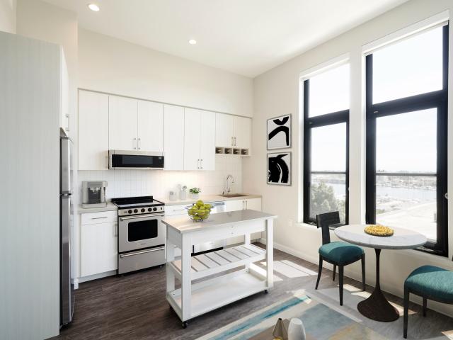 0 BR, 1 BA Apartment 378 Embarcadero West Unit 717, Oakland, CA 94607