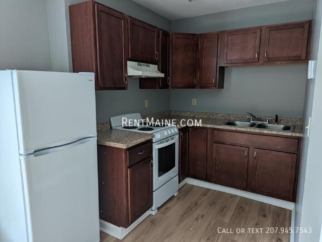 0 BR, 1 BA Apartment 380 Hammond St. Apt Bangor, ME 04401