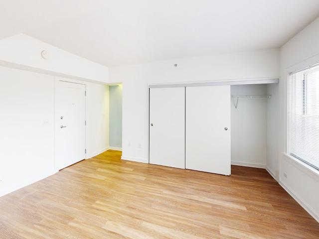 0 BR, 1 BA Apartment 300 East Armour Boulevard Unit 610, Kansas City, MO 64111