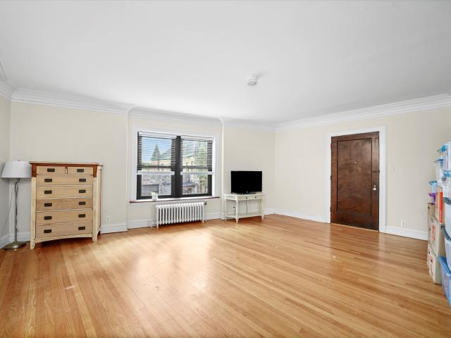 0 BR, 1 BA Apartment 30 Lawton Rd, Riverside, IL 60546