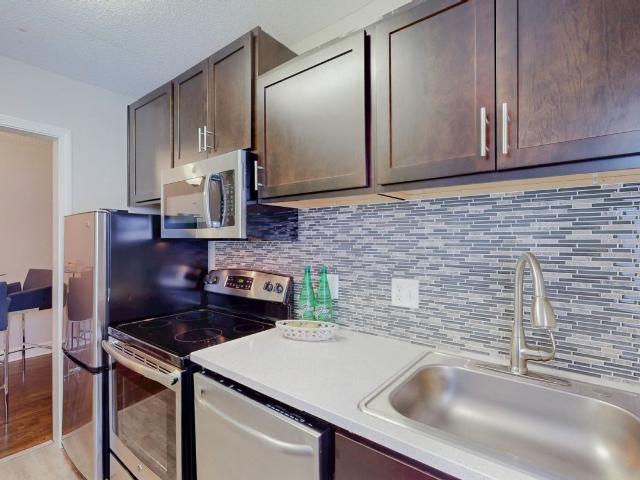 0 BR, 1 BA Apartment 4440 Roanoke Parkway Unit 4400 203, Kansas City, MO 64111