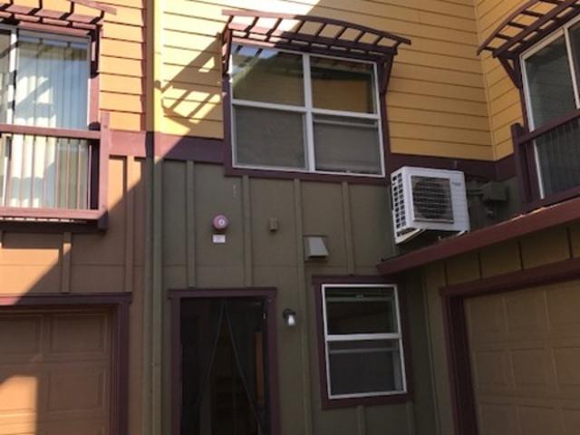 0 BR, 1 BA Apartment 4667 Southeast 122nd Avenue, Unit Ist Floor Studio, Portland, OR 97236