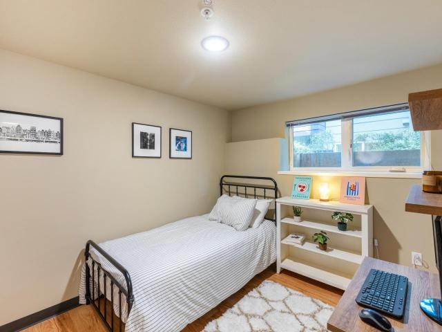 0 BR, 1 BA Apartment 4735 21st Avenue Northeast Unit 206, Seattle, WA 98105