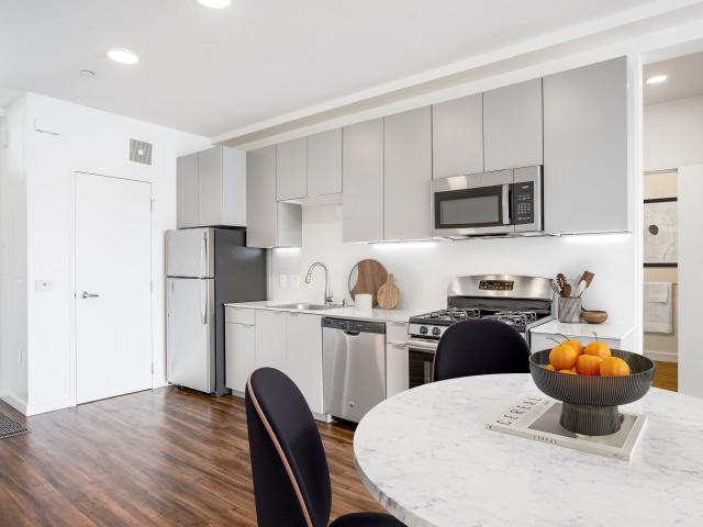 0 BR, 1 BA Apartment 4801 Shattuck Avenue Unit 405, Oakland, CA 94609