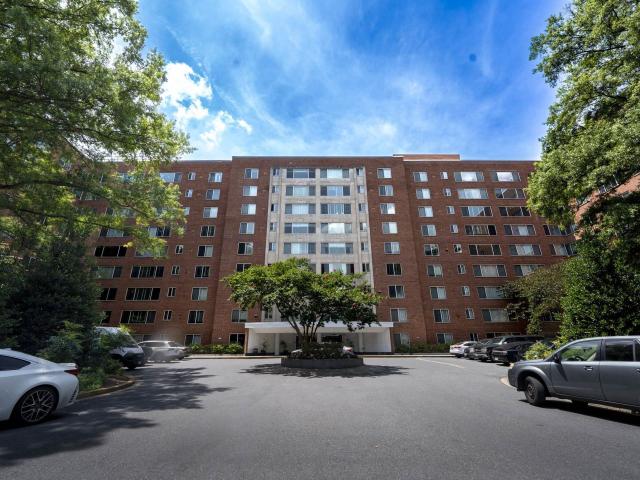 0 BR, 1 BA Apartment 4000 Massachusetts Avenue NW Unit 0903, Washington, DC 20016