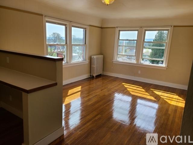 0 BR, 1 BA Apartment 405 South 2nd Street, Unit #208, St. Helens, OR 97051