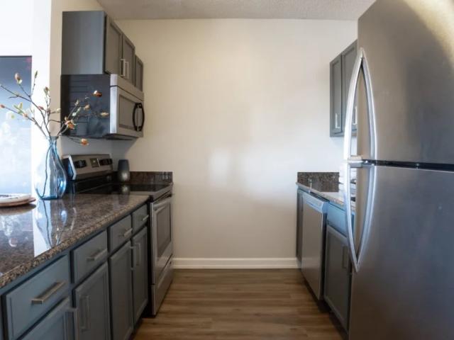 0 BR, 1 BA Apartment 415 Howard St Unit 0917, Evanston, IL 60202