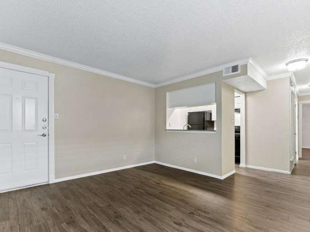 0 BR, 1 BA Apartment 5612 N Lamar Blvd, Austin, TX 78751
