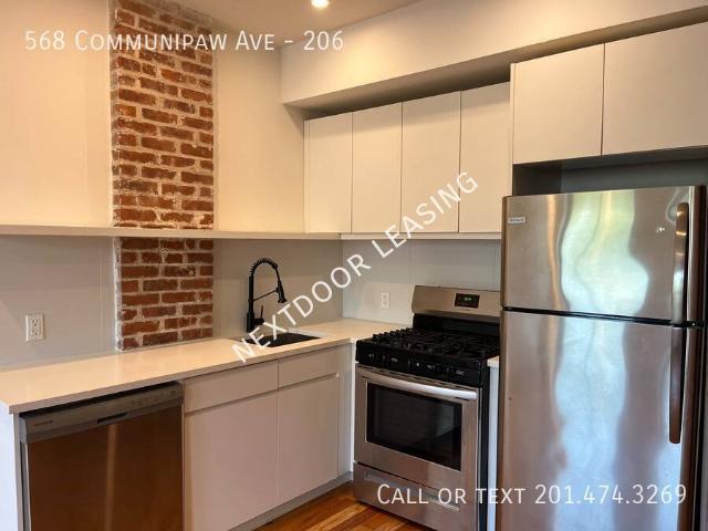 0 BR, 1 BA Apartment 568 Communipaw Ave, Jersey City, NJ 07304