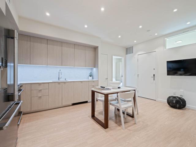 0 BR, 1 BA Apartment 5851 W 88th St, Los Angeles, CA 90045
