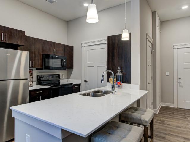 0 BR, 1 BA Apartment 591 Monon Blvd Unit 1 221, Carmel, IN 46032