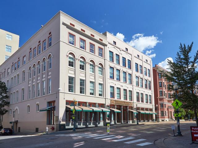0 BR, 1 BA Apartment 50 Peabody Place Unit 412, Memphis, TN 38103