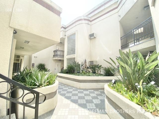 0 BR, 1 BA Apartment 5105 Inglewood Blvd, Culver City, CA 90230