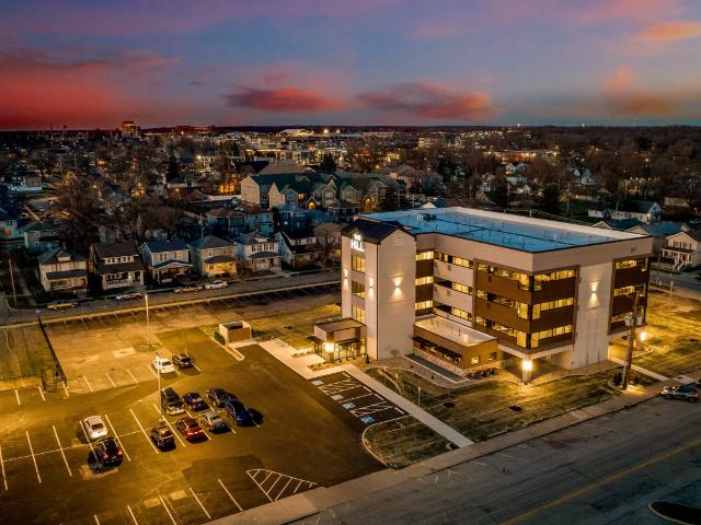 0 BR, 1 BA Apartment 511 North Notre Dame Avenue Unit 402, South Bend, IN 46617