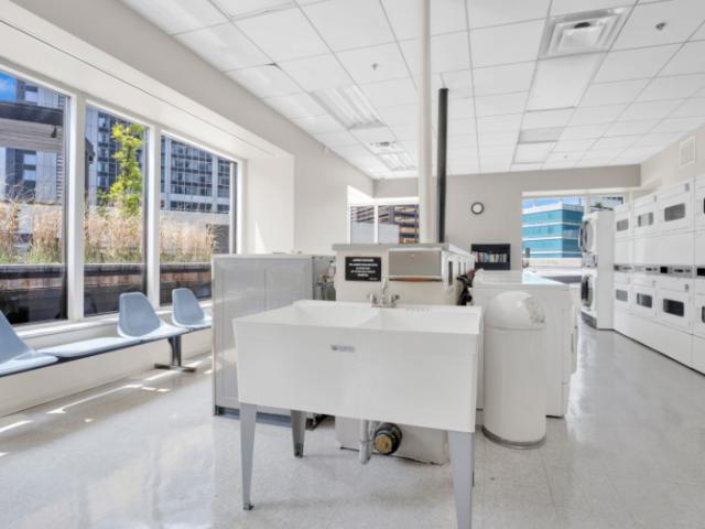 0 BR, 1 BA Apartment 512 North McClurg Ct, Chicago, IL 60611