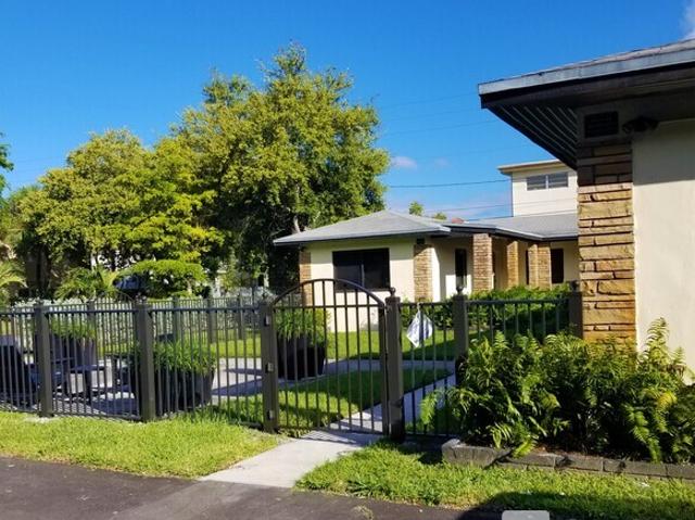 0 BR, 1 BA Apartment 515 S 20th Ave, Unit THREE, Hollywood, FL 33020