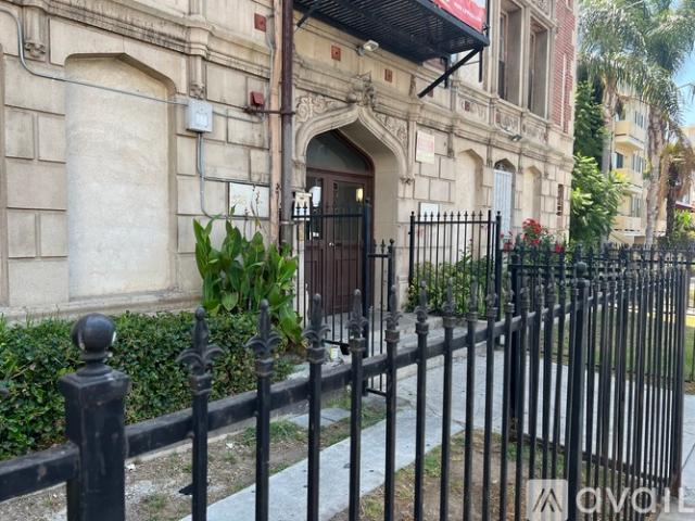 0 BR, 1 BA Apartment 526 S Oxford Ave, Unit 108, Los Angeles, CA 90020