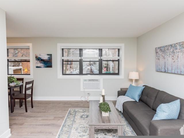 0 BR, 1 BA Apartment 530 West Surf, Chicago, IL 60657